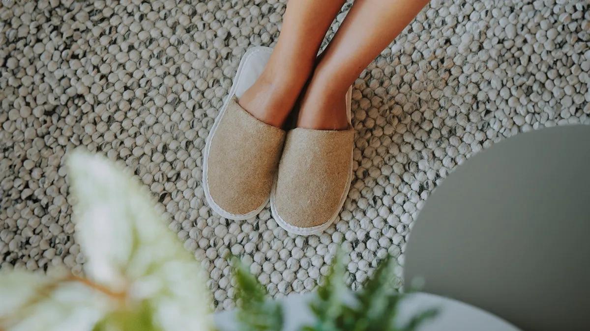 Pantuflas En Argentina: Un Calzado Para La Comodidad Del Hogar | La ...