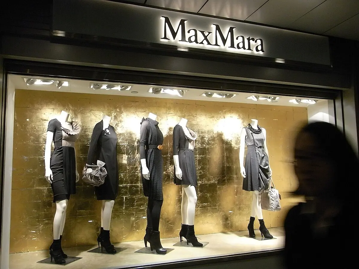 Max Mara: La Historia De Una Marca Italiana De Lujo Atemporal | La ...